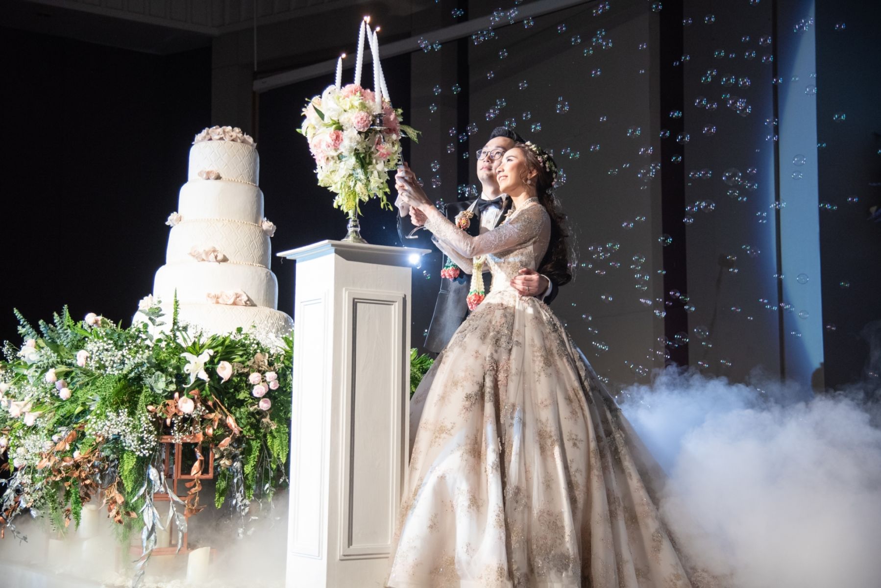 WEDDING Bangkok Hotel - Miracle Grand Convention Hotel